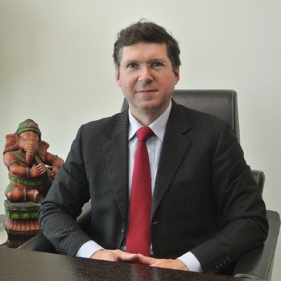 Dialogue with Bruno Lhopiteau, Founder & CEO of Siveco China: 26 Years ...